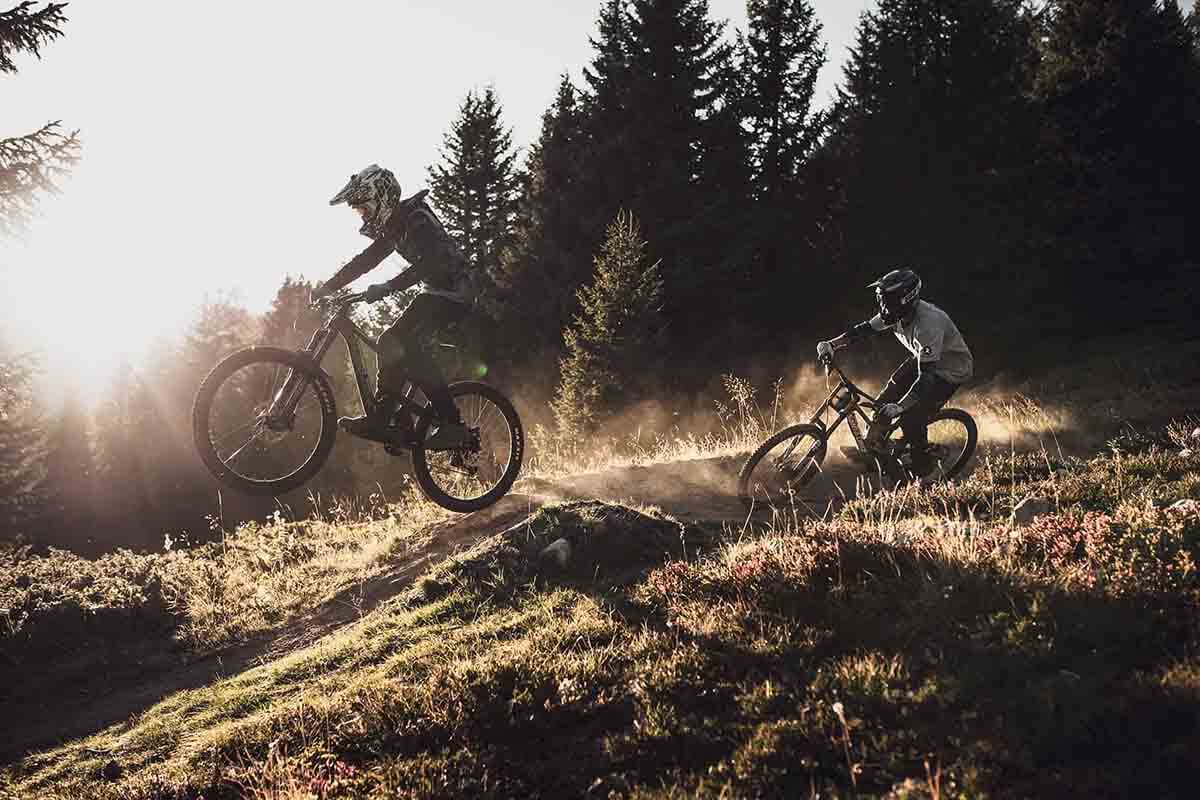 Rodeo Bike Racing - Rodeo Bike Co. zeigt sein Team.